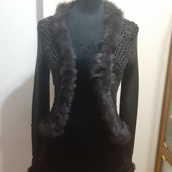 Dolce Cabo | Sweaters | Dolce Cabo Crop Mocha Brown Faux Fur Trim ...